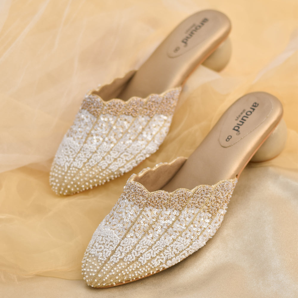 Types of Indian Wedding Shoes Every Bride Should Know in 2024 ...
